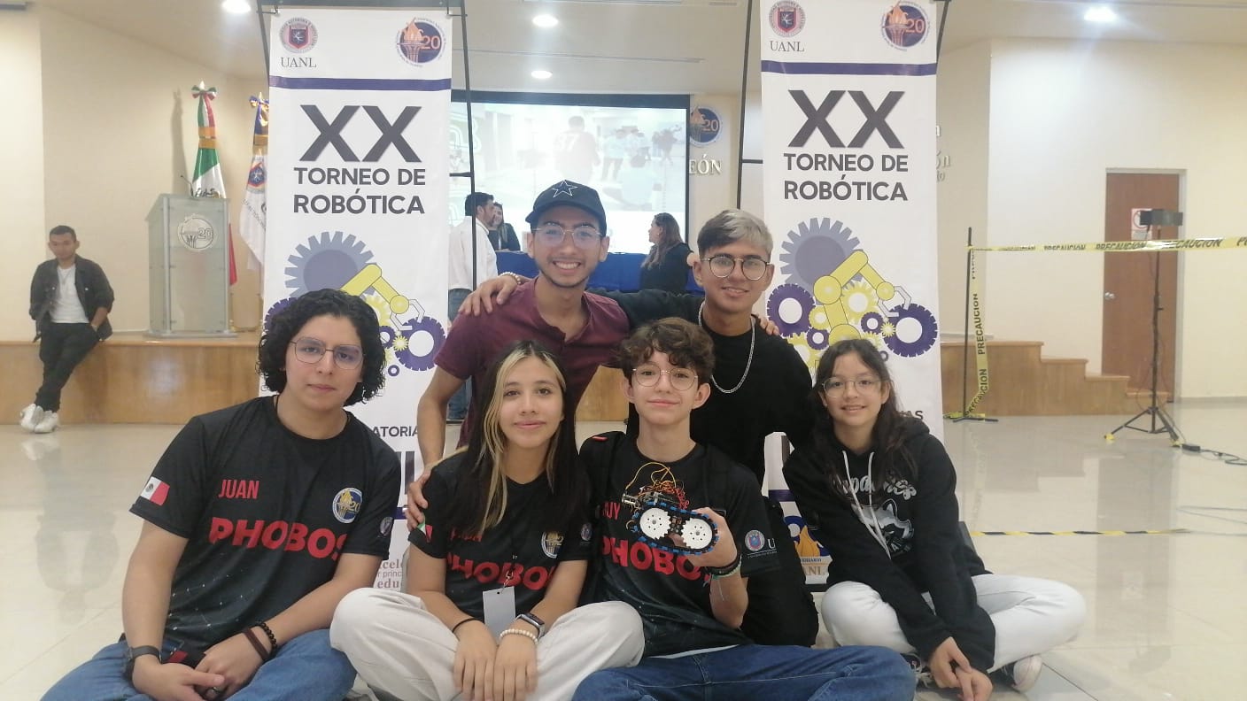 Robotmanía en el Nivel Medio Superior - Educación Media Superior